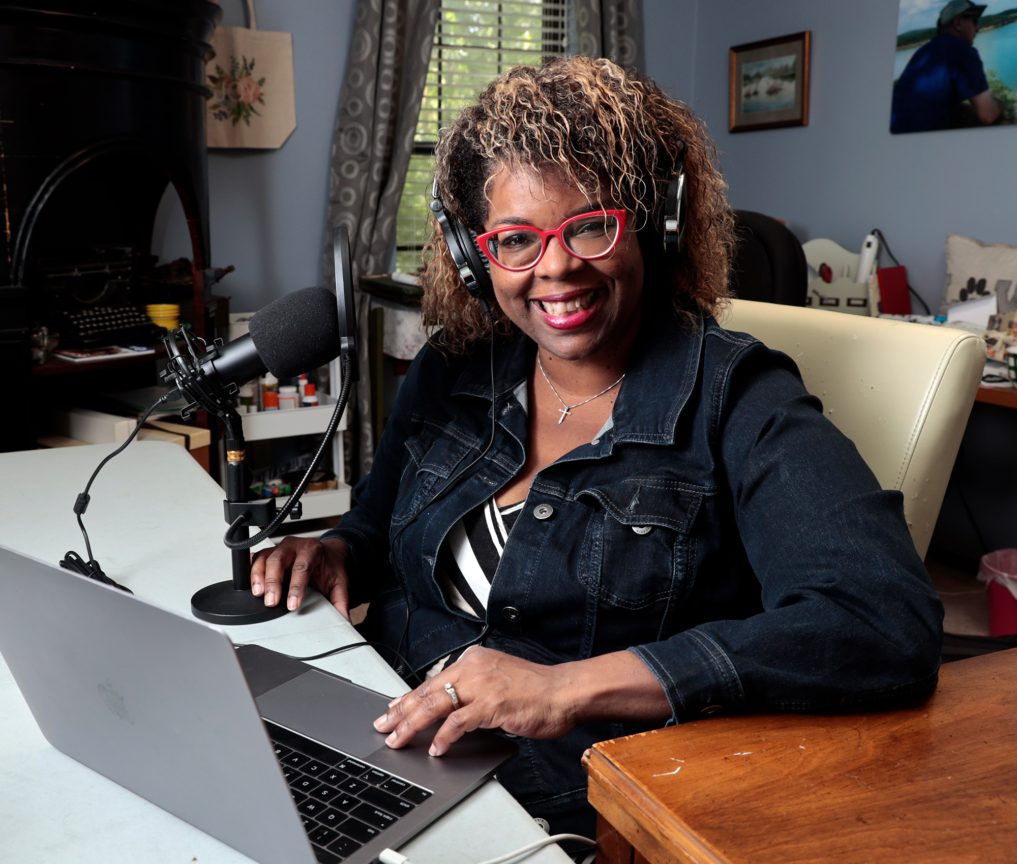 ’Casting a Wide Net - 405 Magazine