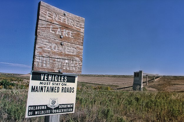 Pictures From The Missing Lake - 405 Magazine