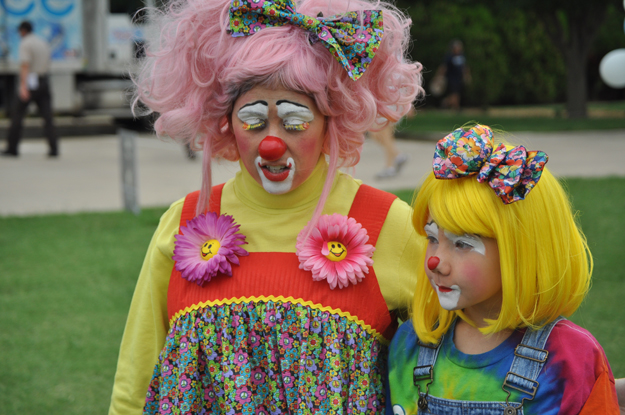 Hello, Governor! - 405 Magazine